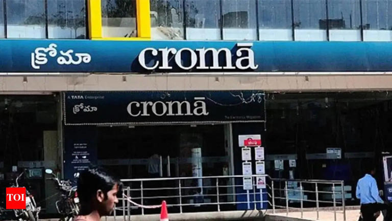 Croma announces Back to Campus sale event: Get MacBook Air M2 Samsung ...