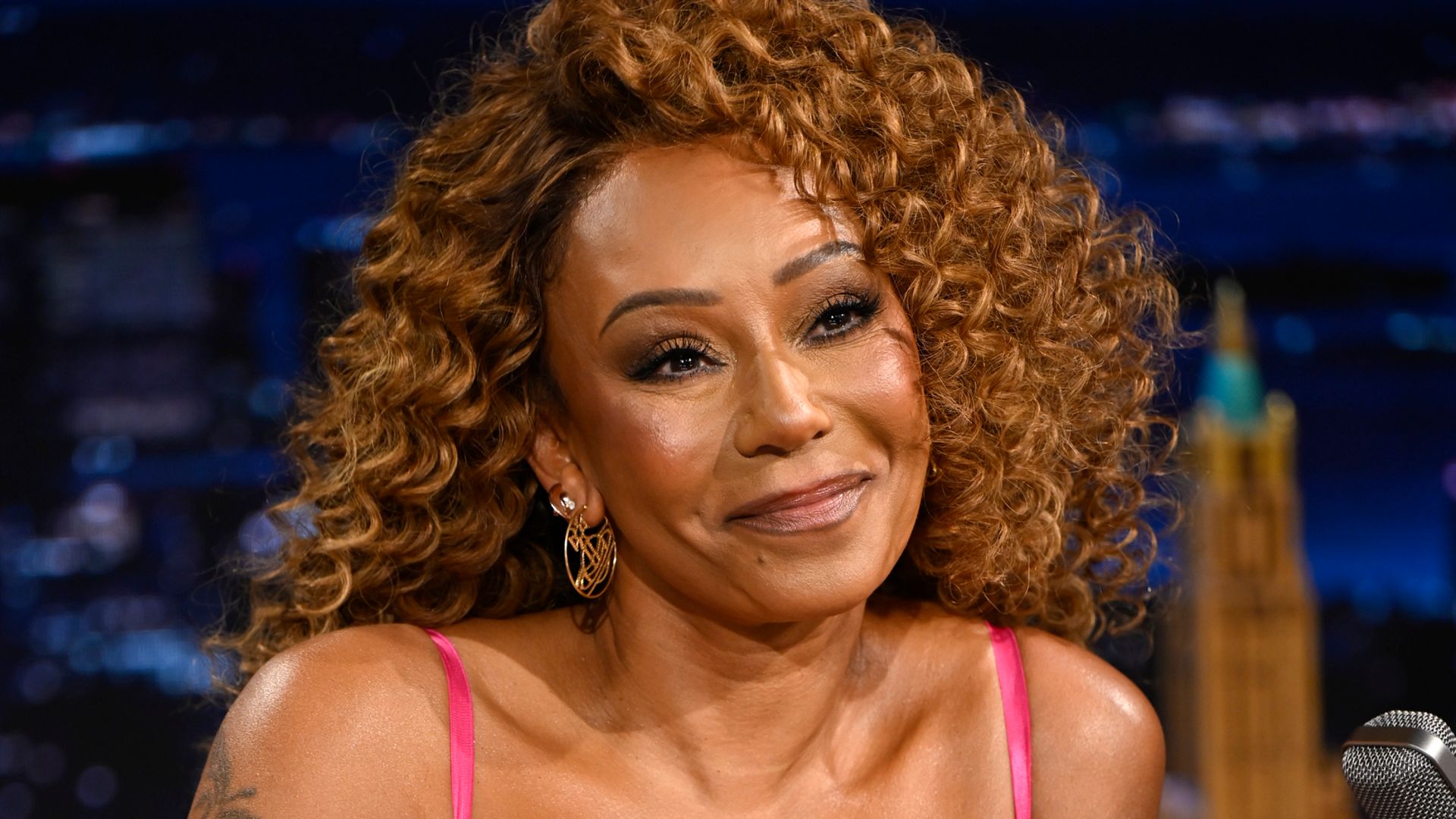 Mel B's wedding kicks off as star guests arrive at St Paul's Cathedral