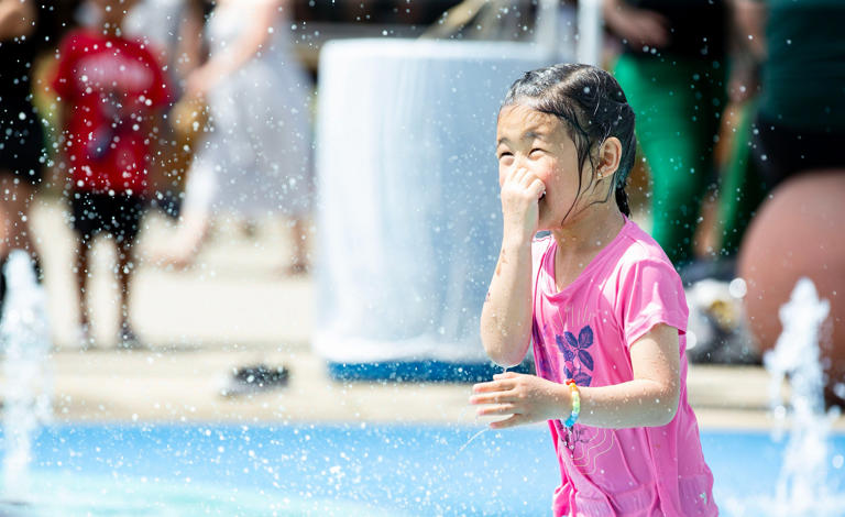 Last day of Summerfest expected to be very hot with chance of rain and ...