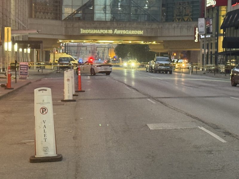 7 shot, 2 killed in downtown Indianapolis mass shooting