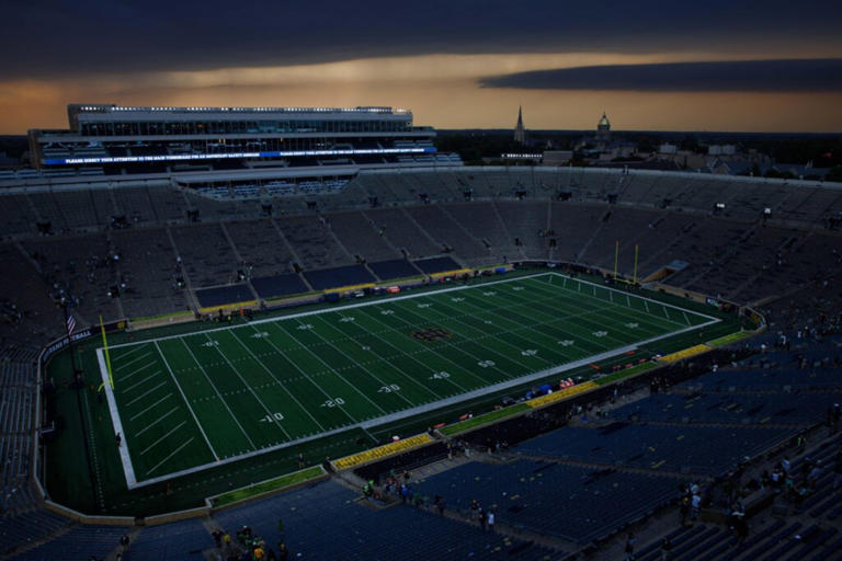Four-Star Receiver Kaydon Finley Commits to Notre Dame