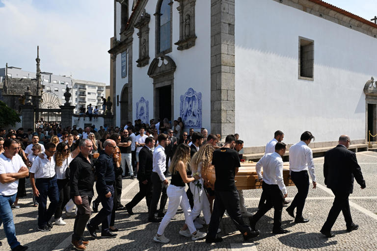 Diogo Jota funeral latest: Liverpool stars join footballer’s wife to ...