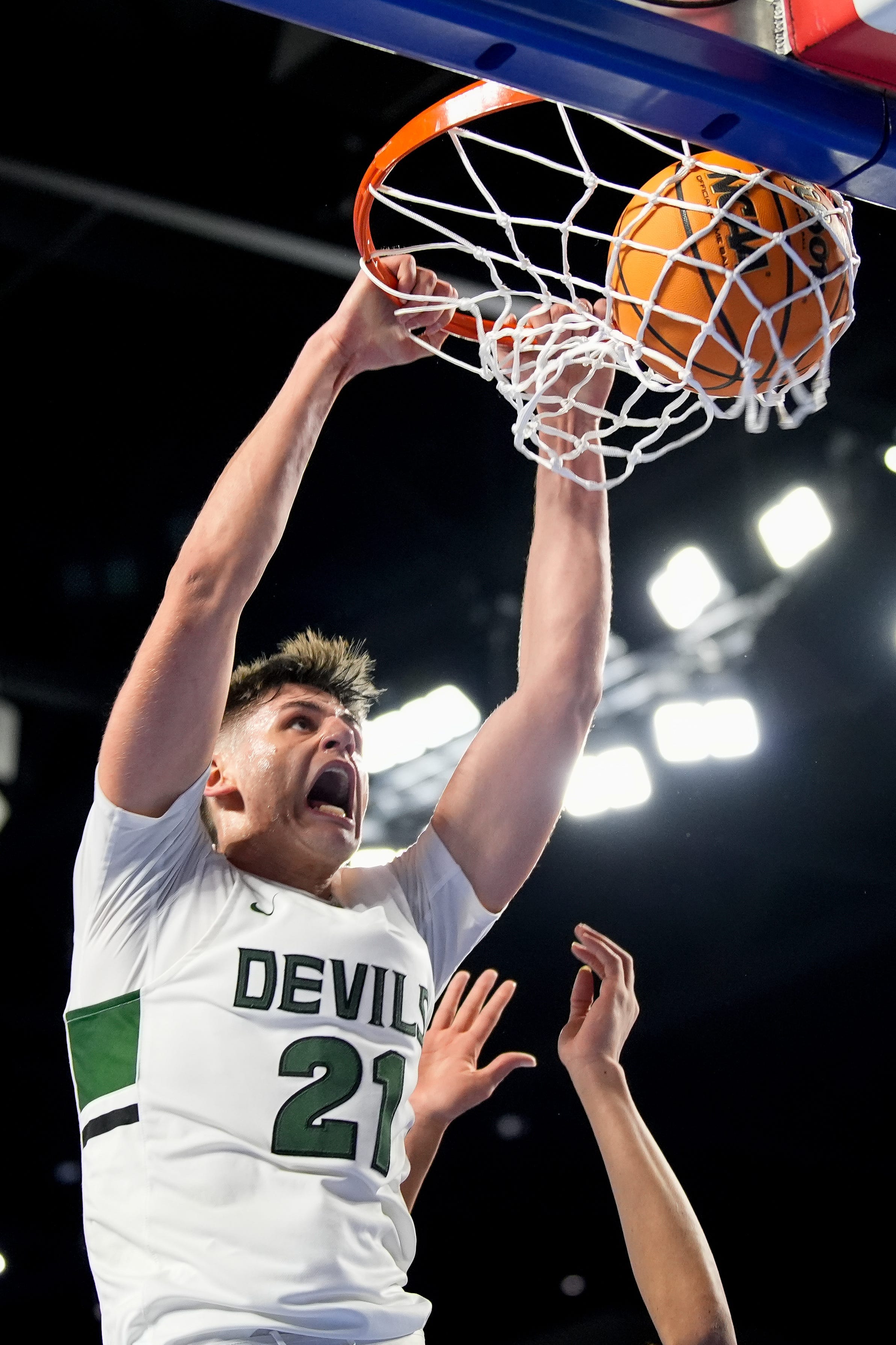 Iowa basketball lands Trey Thompson, will reclassify to 2025 class