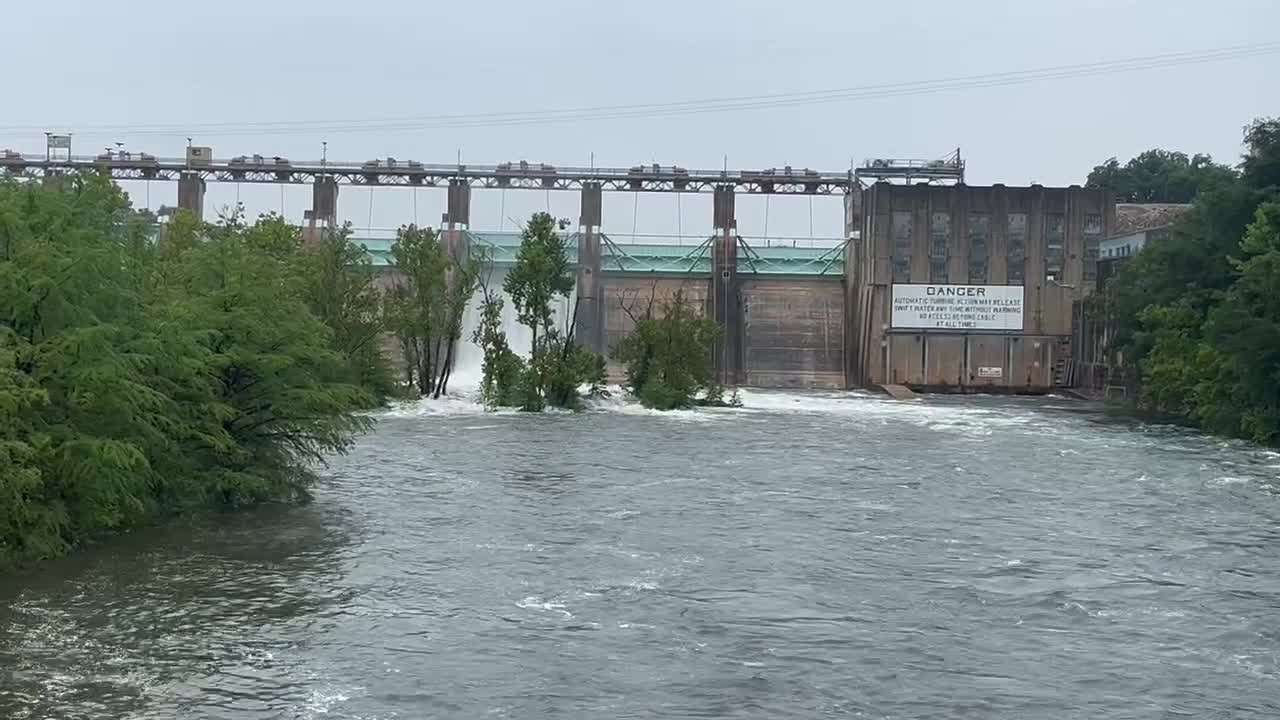 Tom Miller dam open