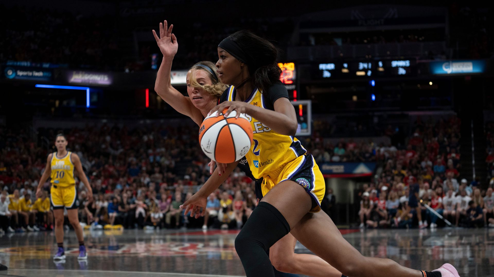 Sparks rally in fourth again against Fever, pick up win