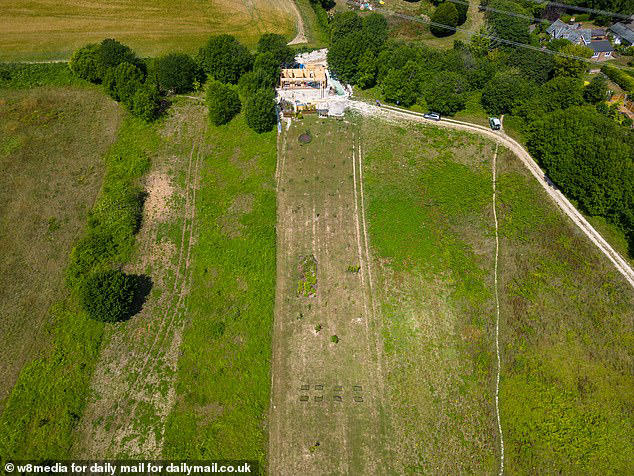 Couple who bulldozed a National Park to erect 'monstrous' log cabin ...