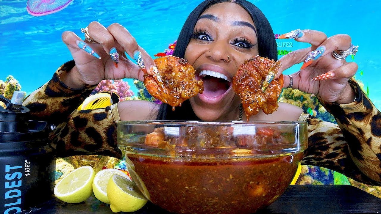 Giant shrimp boil tips with smackalicious flavor