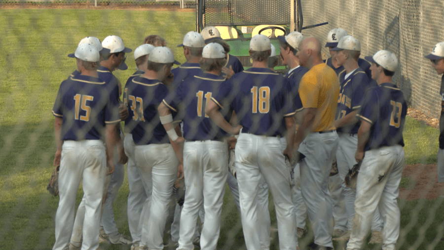 Central Lyon baseball advances in Iowa playoffs