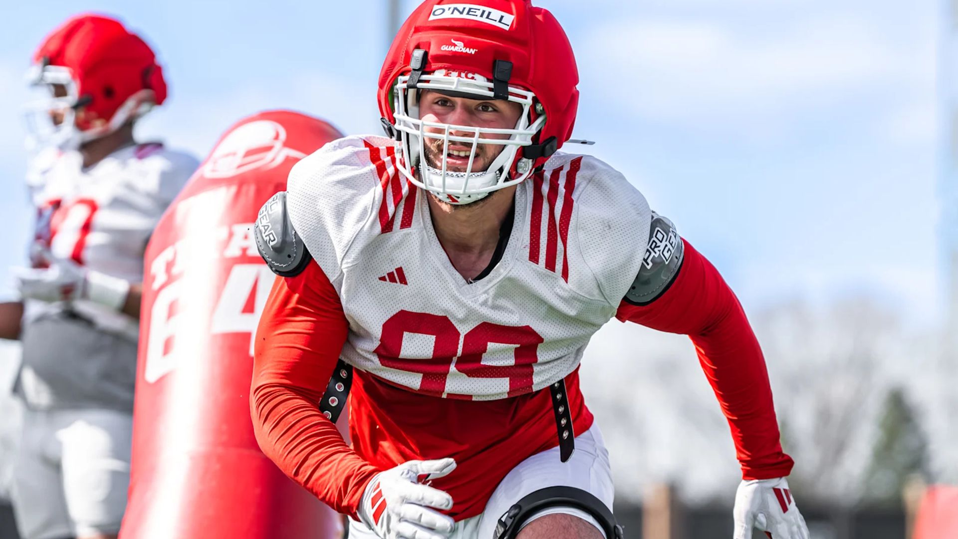 Rutgers Defensive End Eric O’Neill Named 2025 Teams Player to Watch by ...