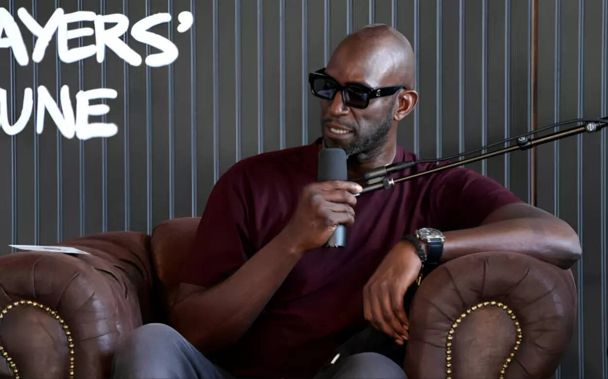 Kevin Garnett back in the fold as new Minnesota Timberwolves owners ...