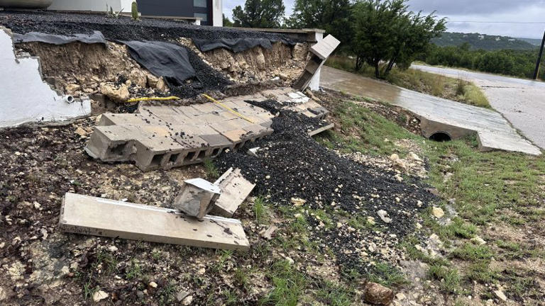2 dead in Travis County, at least 10 missing in devastating flooding