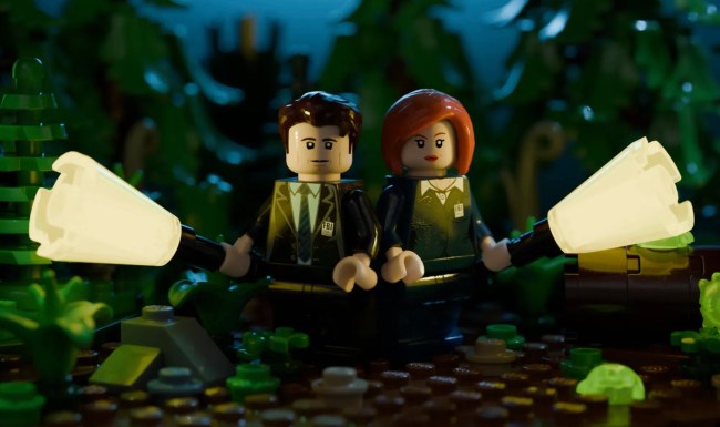 Gillian Anderson love, Easter eggs, and missing cigarettes: ‘The X ...