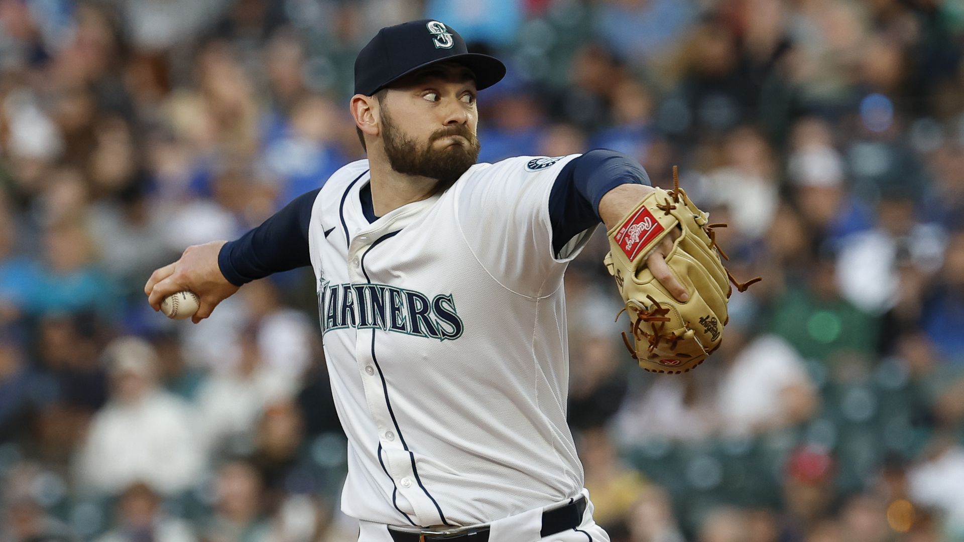 Mets add Zach Pop to active roster, designate Tyler Zuber for assignment