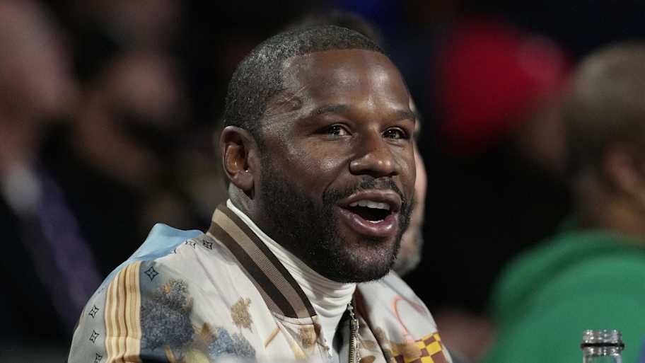 Floyd Mayweather Exposes 'Broke' Accusers With Supercar Spending Splurge