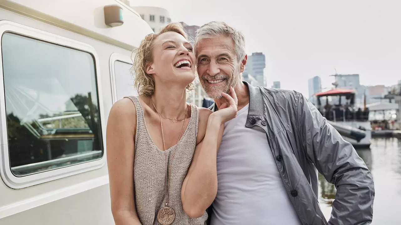 What's the Ideal Age Gap for a Lasting Relationship?