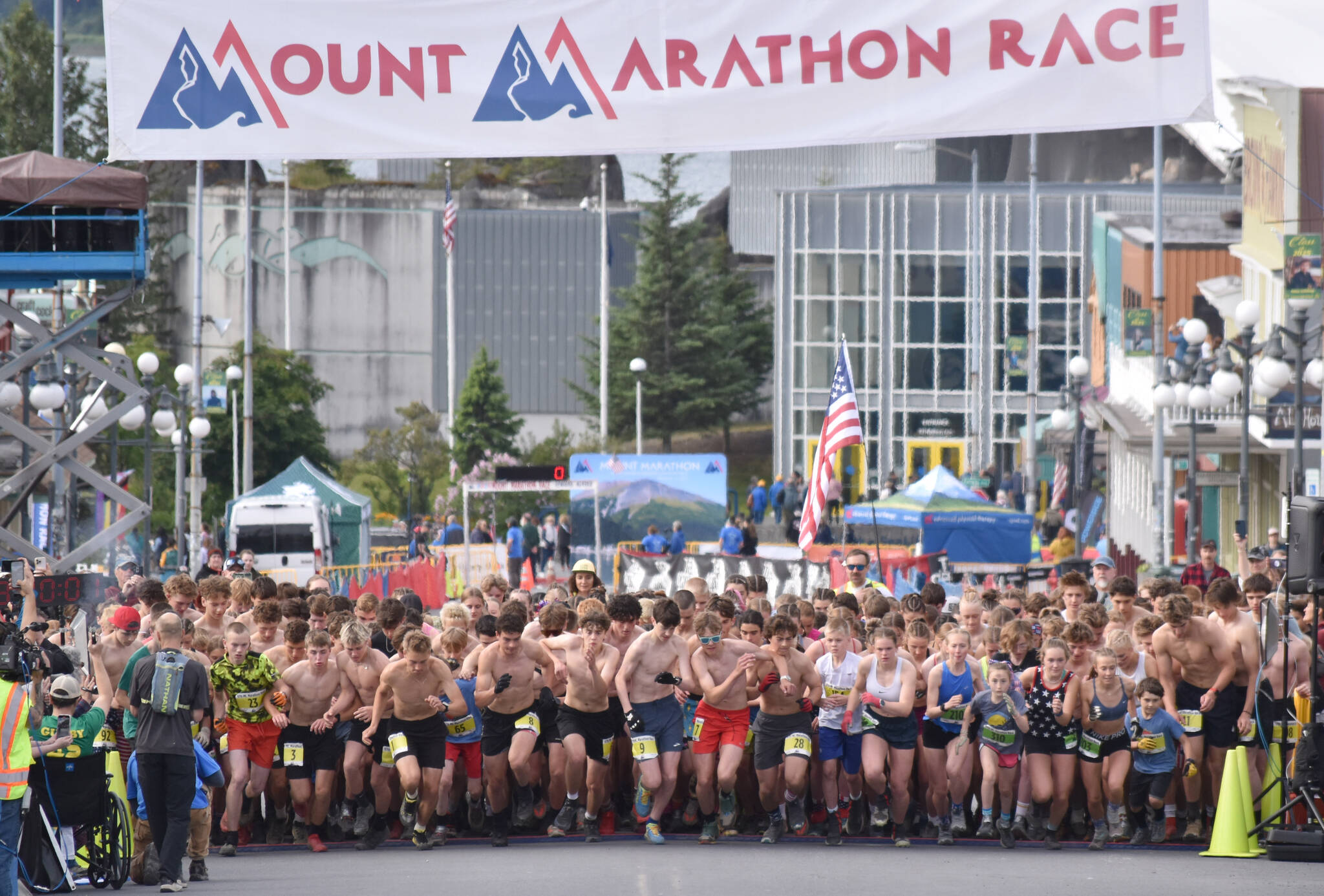 Anchorage’s Zuber, Flagstad capture junior Mount Marathon races