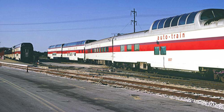 Twilight of the dome cars