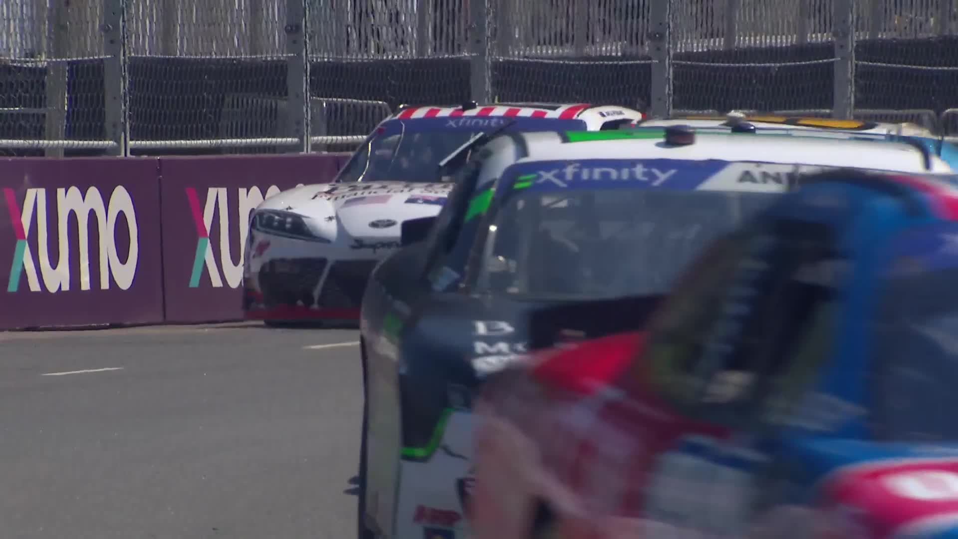 Jack Perkins goes around, suffers heavy damage in Turn 6