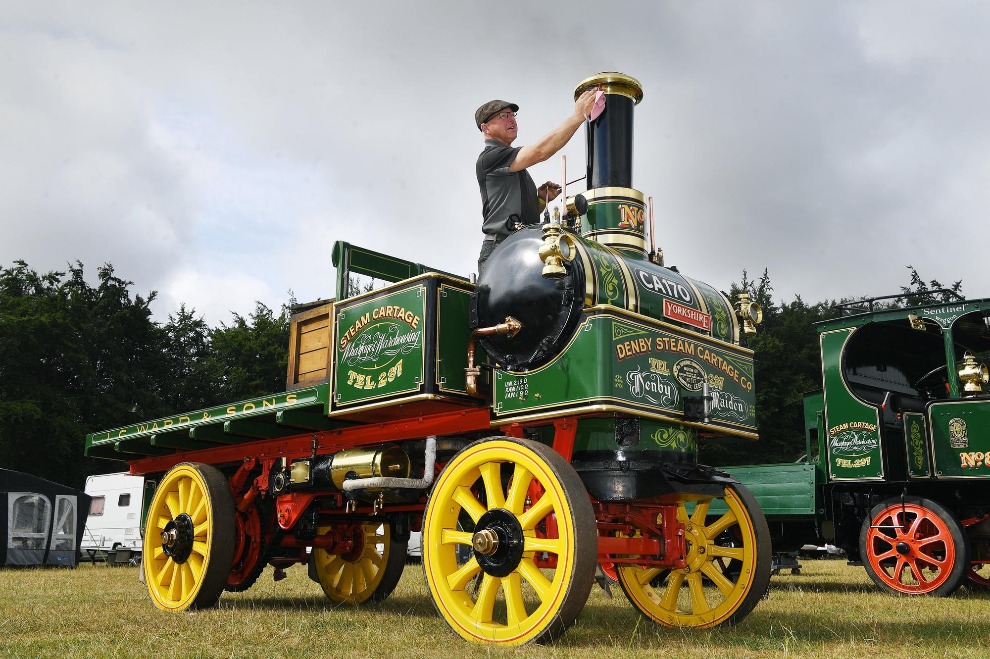 Duncombe Park Steam and Vintage Rally 2025: Best photos from Yorkshire ...