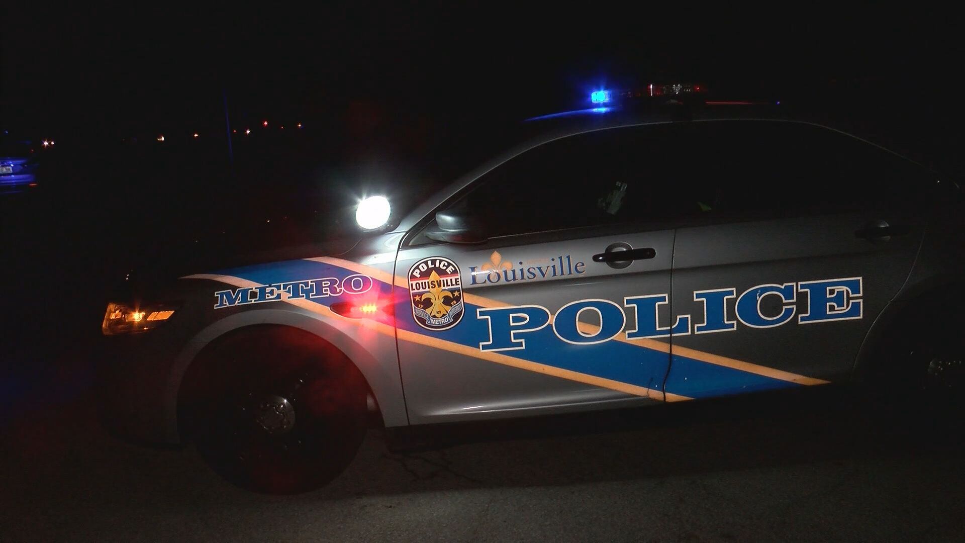 Man pronounced dead 1 day after being shot in Portland neighborhood