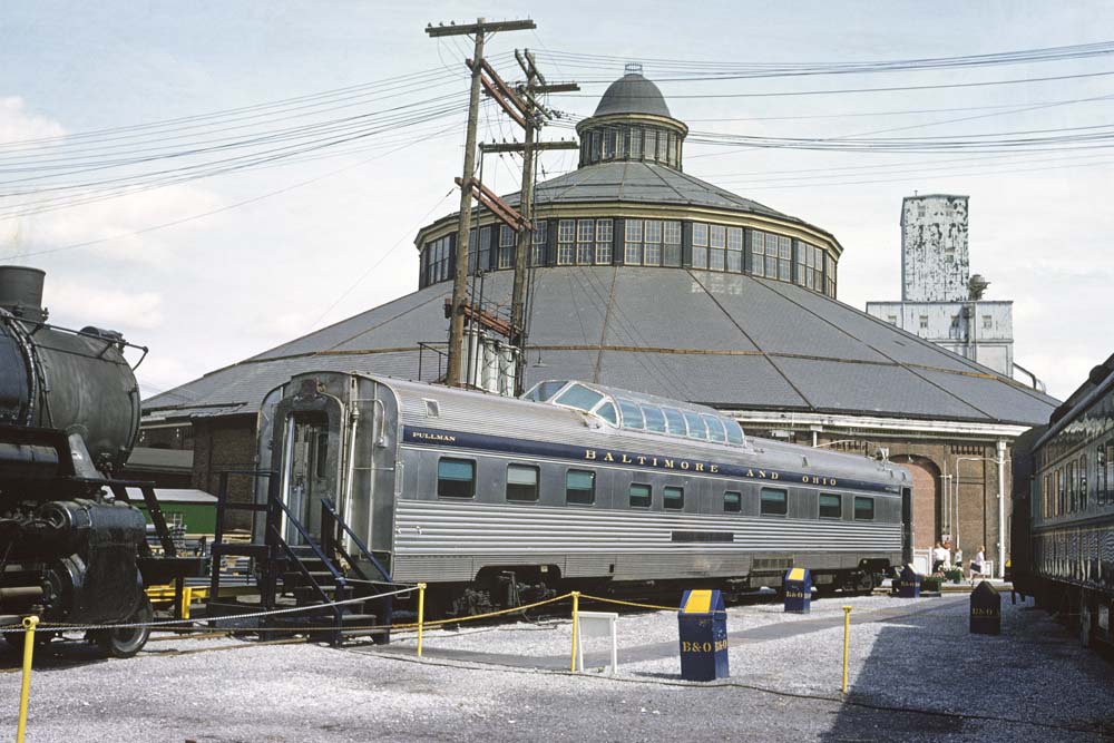 Twilight of the dome cars
