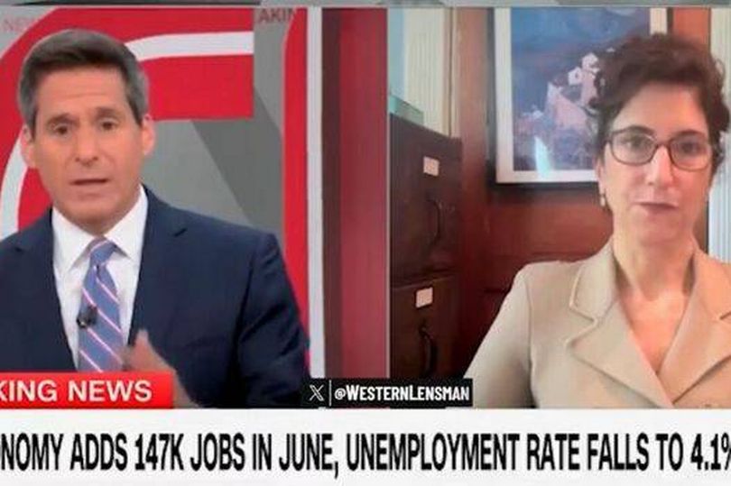 CNN interrupts show for 'breaking news' Trump announcement as viewers ...