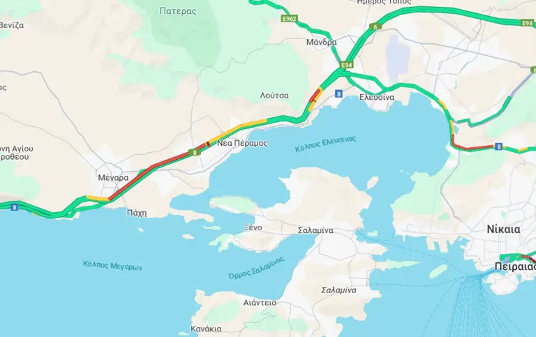 Κίνηση στους δρόμους: Χάος στην Αθηνών-Κορίνθου λόγω καραμπόλας ...