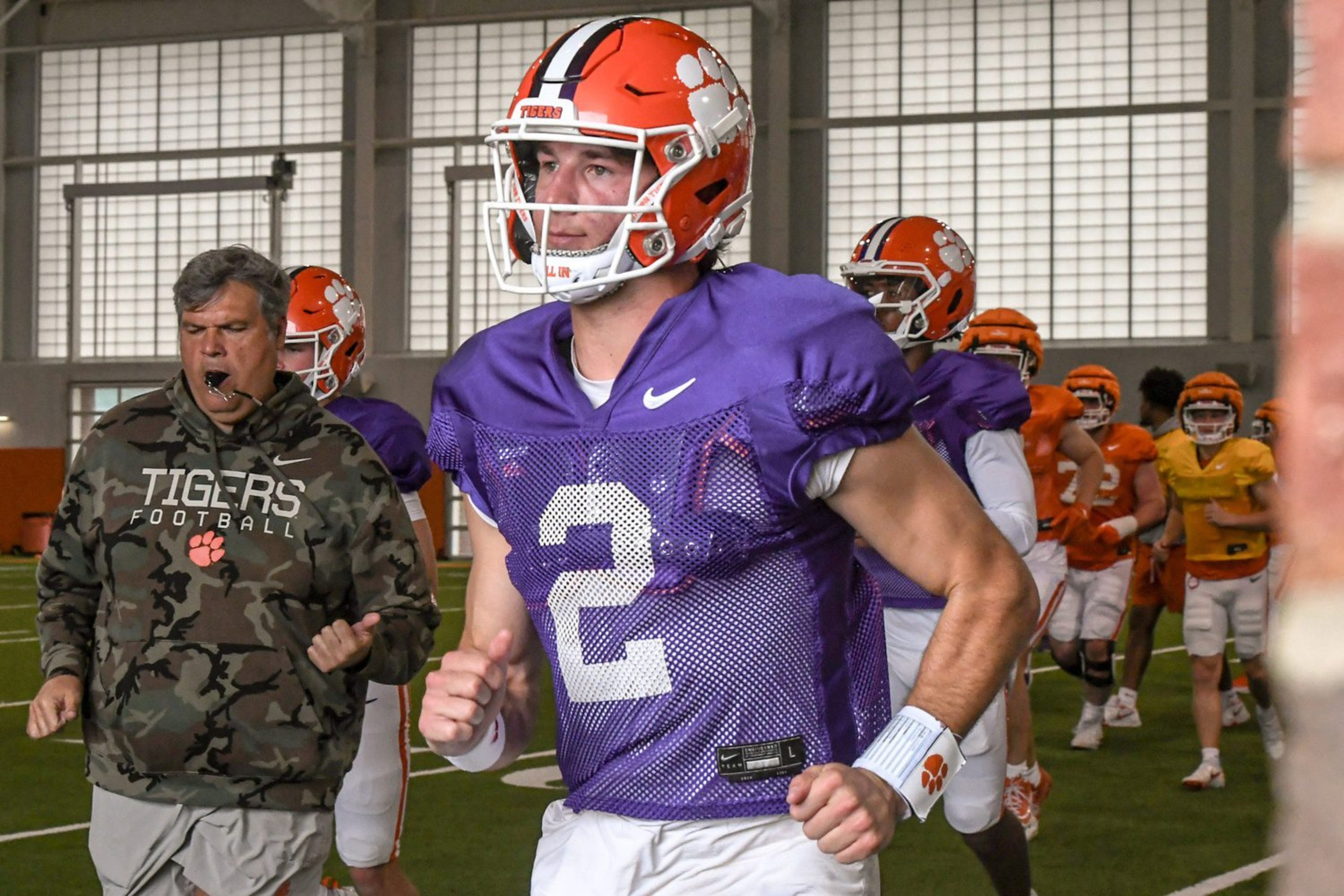 NFL Analyst Reveals Pro QB Comparison for Clemson’s Cade Klubnik