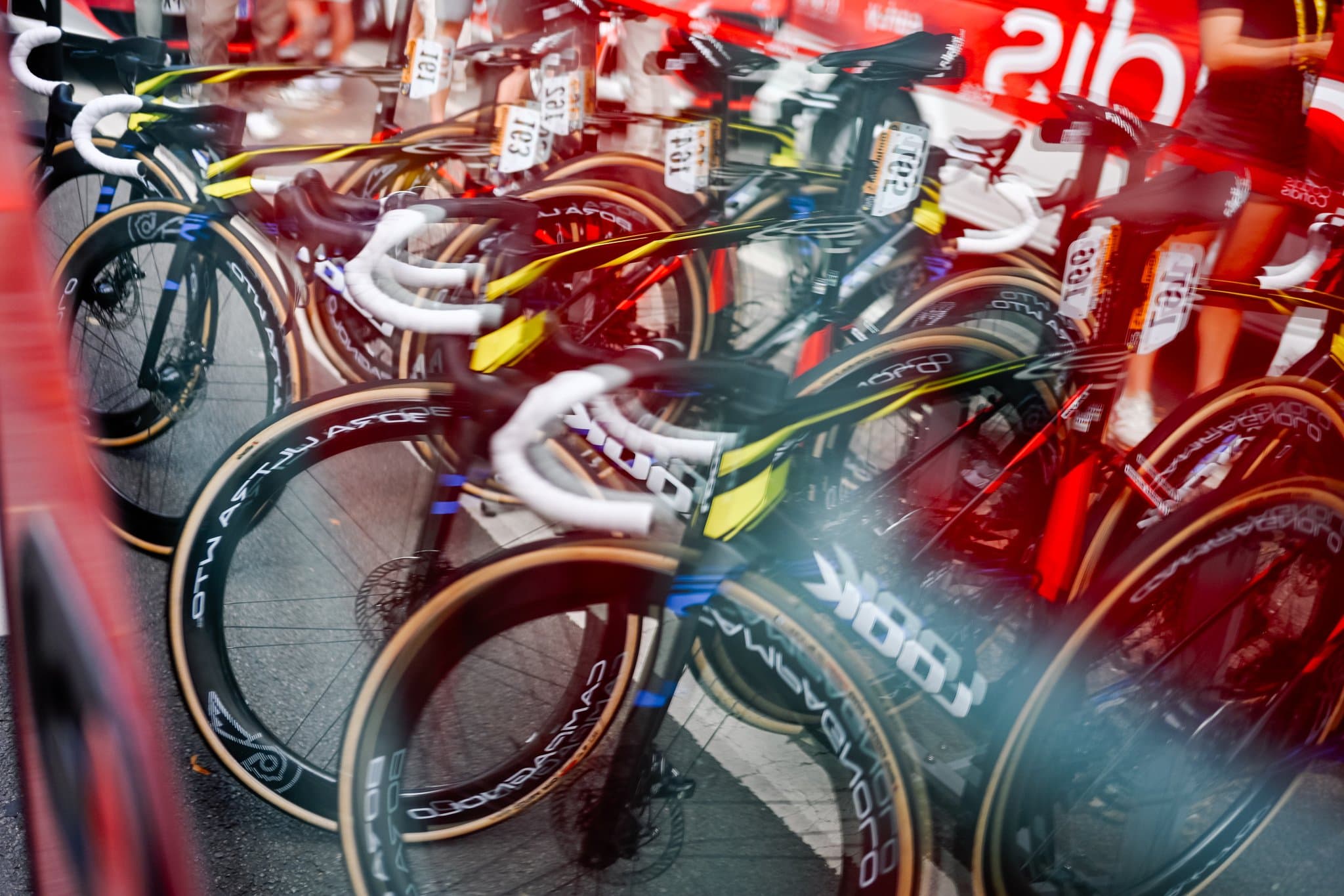 Cyclisme: après le Tour de France, l'équipe Cofidis encore victime d’un ...