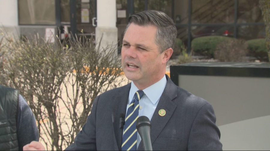 Gov. Reynolds issues statement, Rep. Nunn requests documents after ICE ...