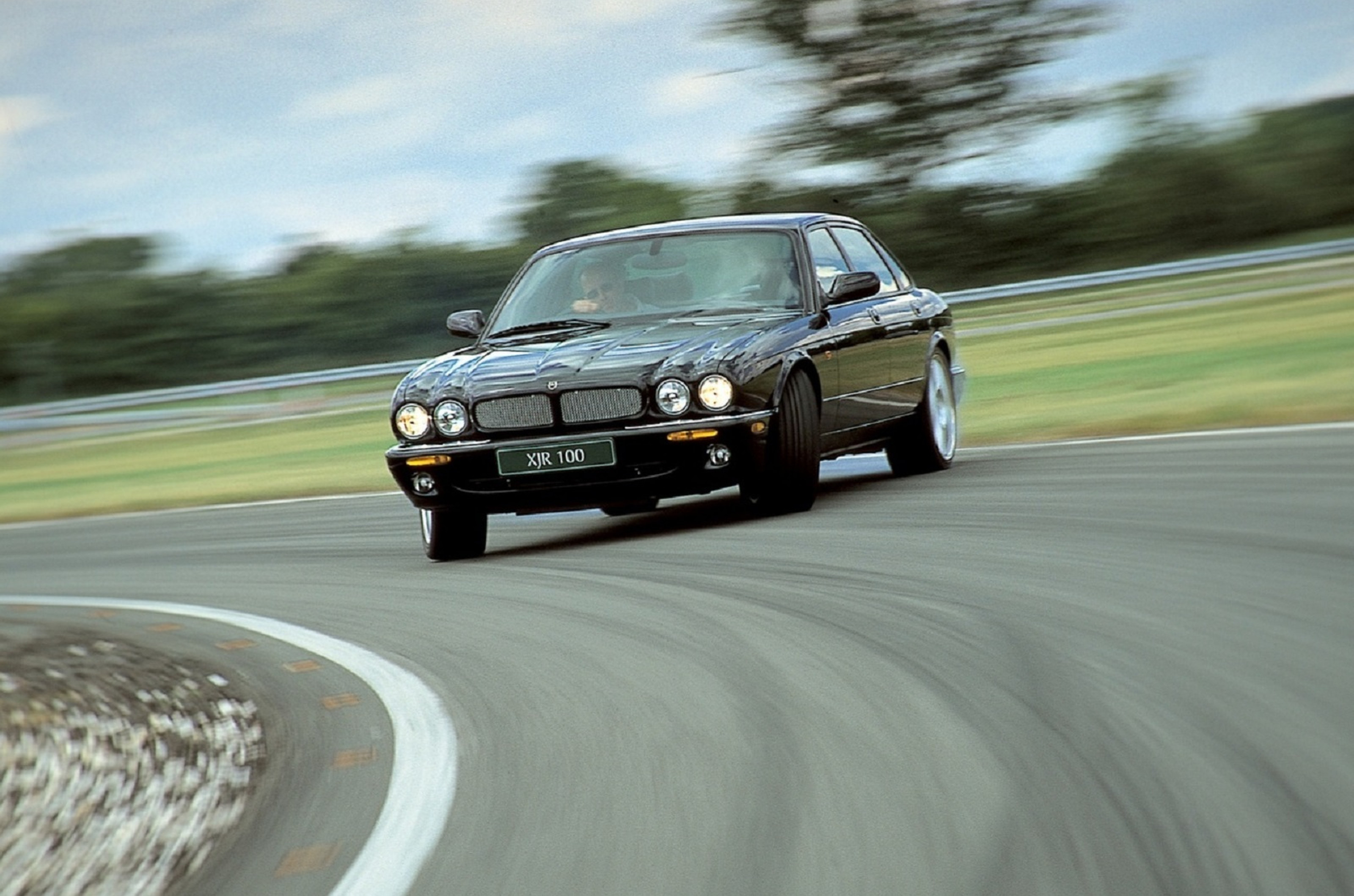 20 hot classic saloons