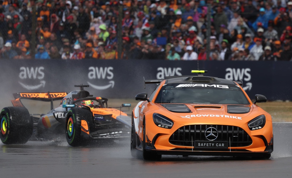 F1: Entenda por que Piastri foi punido pelo incidente sob safety car no ...