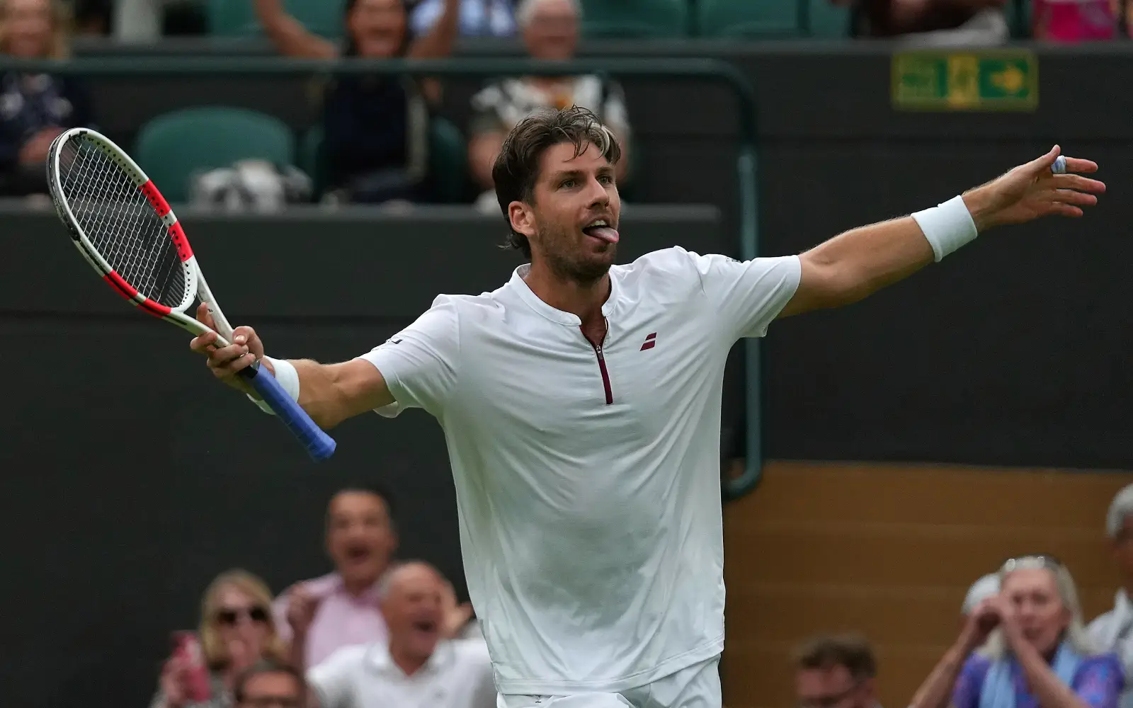 Norrie sees off ace-monster Jarry in thriller to reach last eight