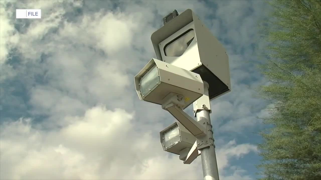 Phoenix moving forward with red light camera intersection projects