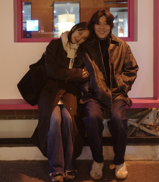 Excited to try acting with Lee Sang-soon and Lee Hyo-ri...I'll admit that I'm out of 8th place