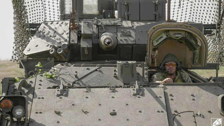 Video: Ukraine unveils “Tower 1” prototype protection system for the M2 ...