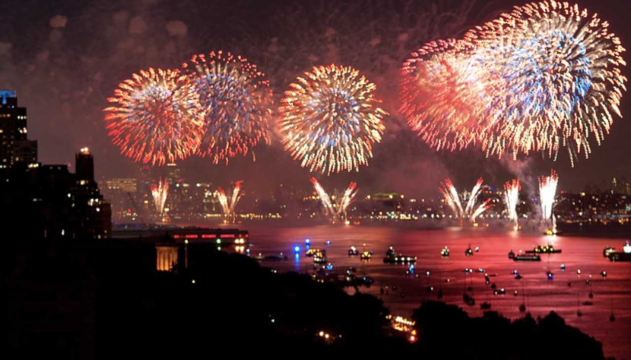 VIDEO: Stampede At Jersey City Fireworks Leaves People Trampled ...