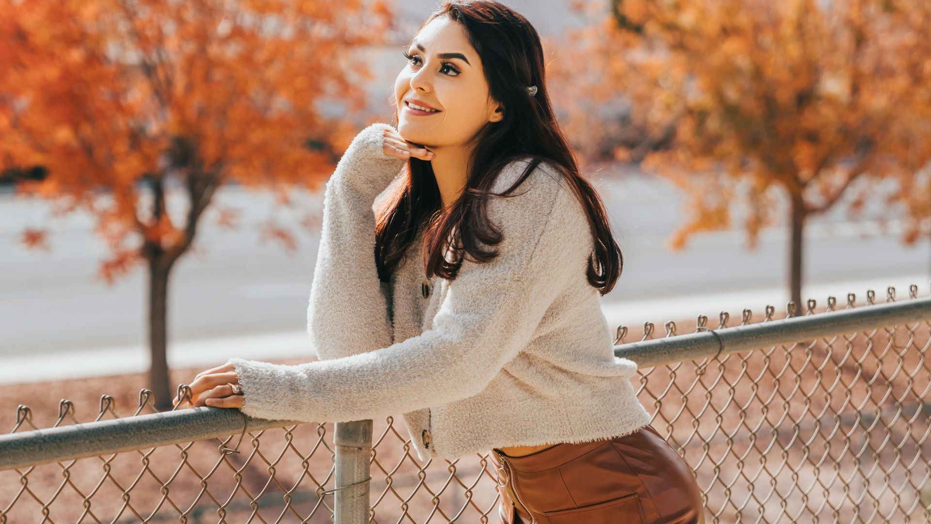 20 Romantic First Date Looks To Steal Their Heart