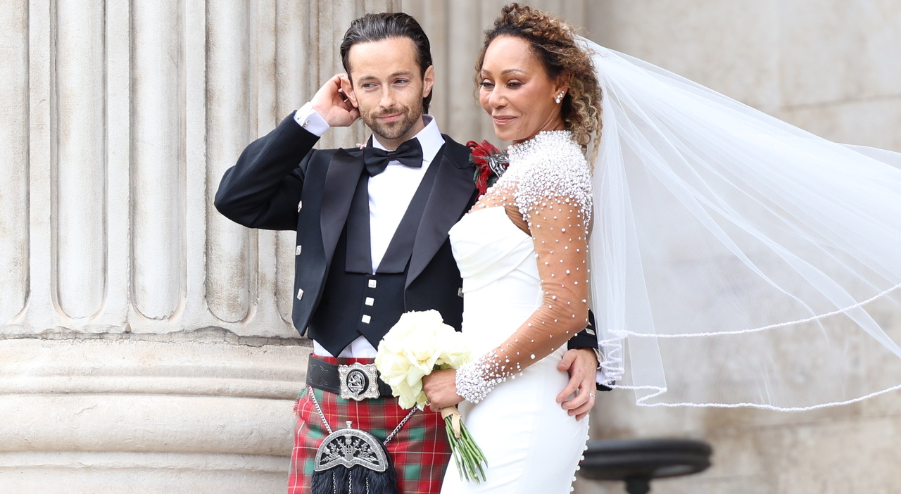 Spice Girls, al matrimonio di Mel B c'è solo Emma Bunton: le assenze ...