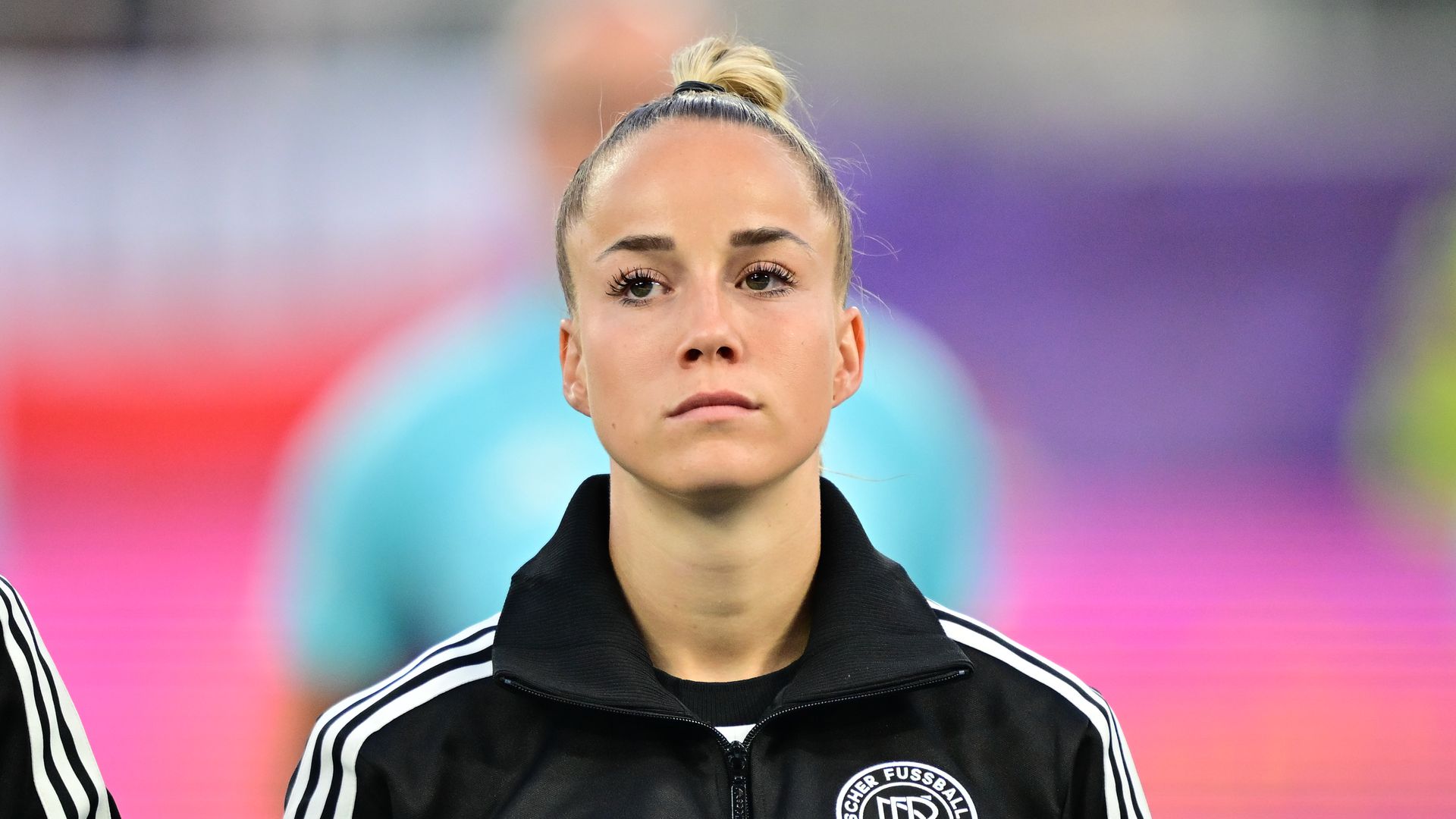Bayern Munich’s Giulia Gwinn out multiple weeks with knee injury
