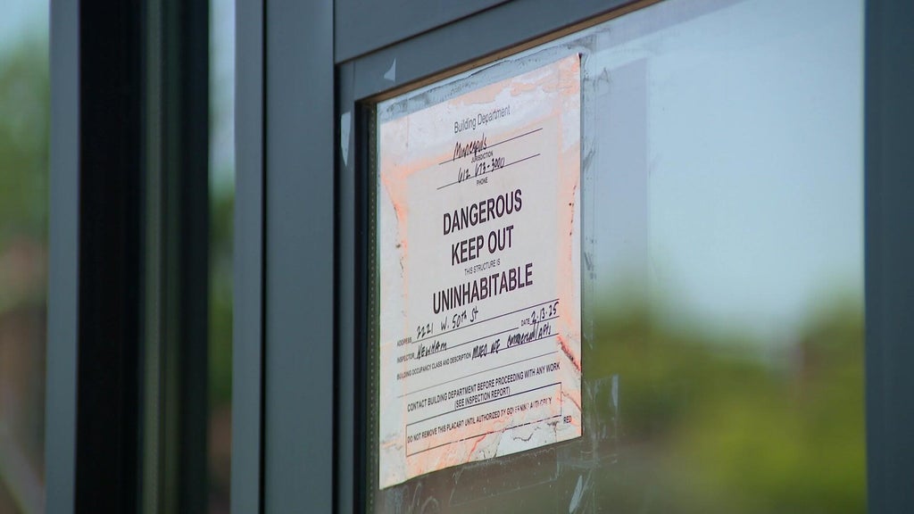 Businesses call it quits months after Minneapolis water main break ...