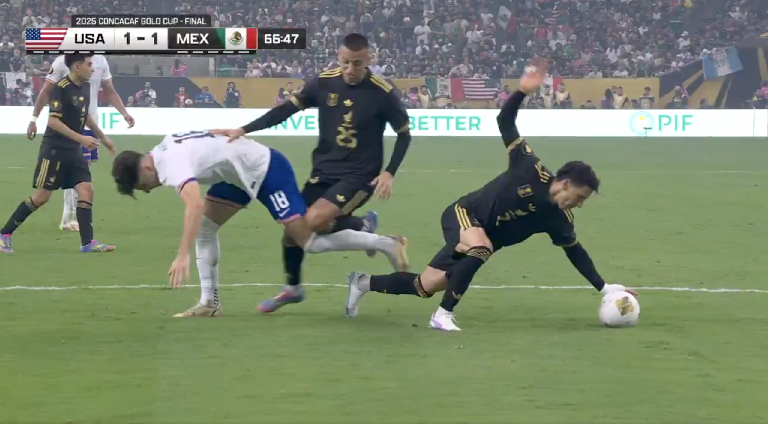 Why Mexico Wasn't Called For A Handball In the Gold Cup Final vs. USA