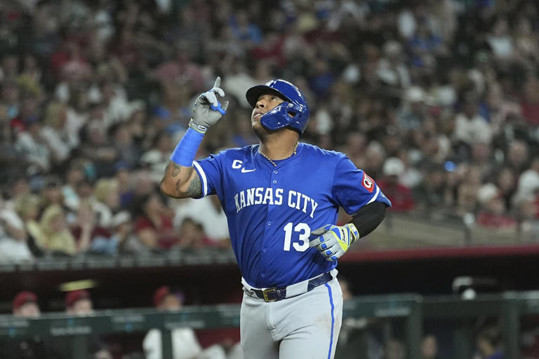 Lorenzen dominant in 7 innings, Witt homers in Royals' 4-0 win over ...