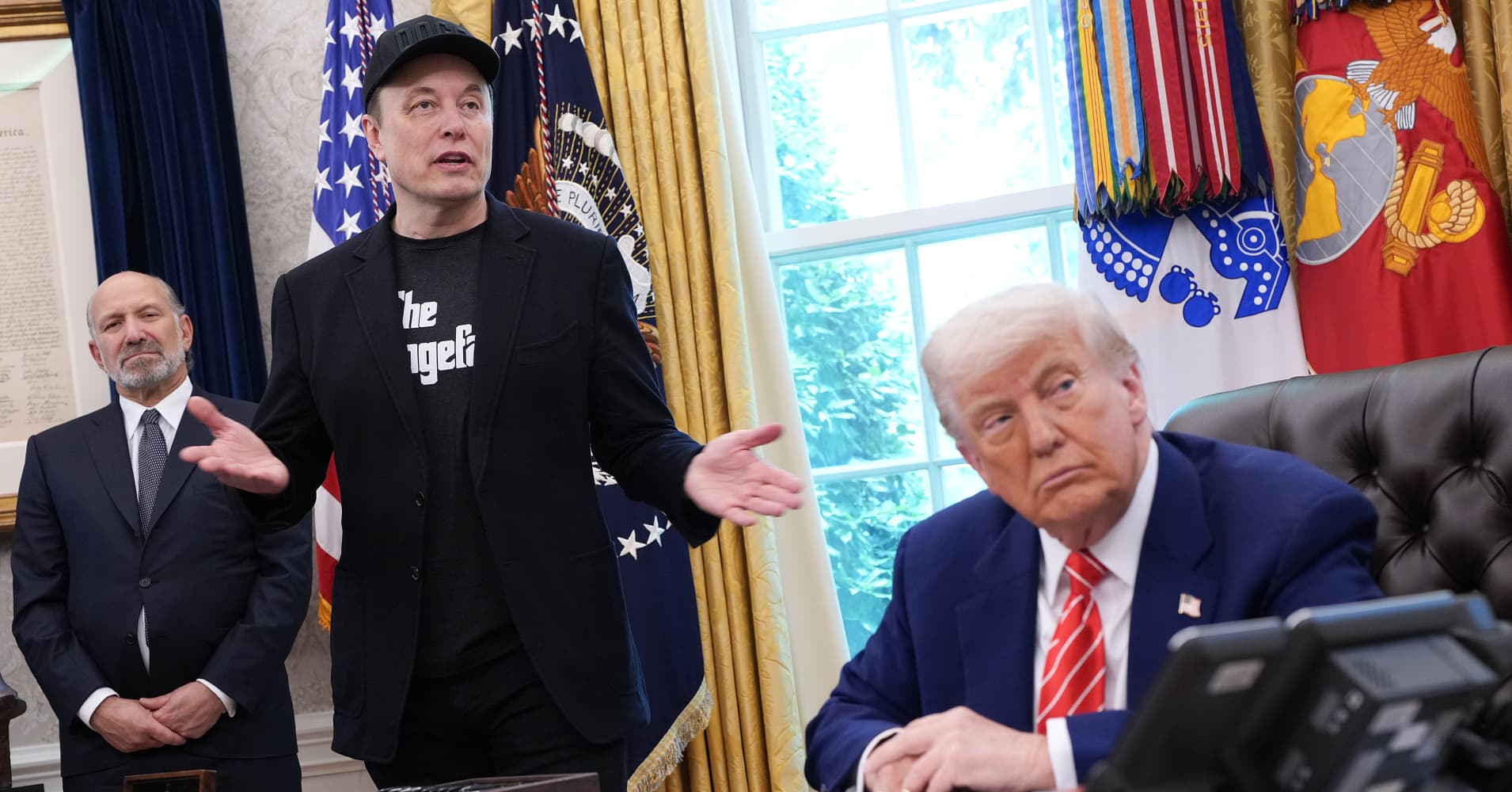Trump says Musk has gone 'off the rails' after Tesla CEO announces new ...