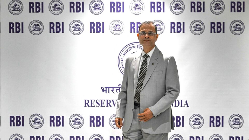 RBI Governor's tie and speech hints at policy tilt, says SBI in light ...