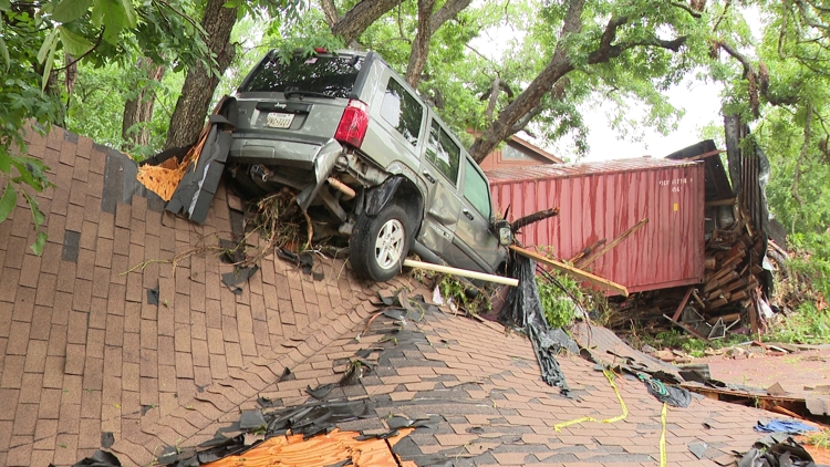Texas warns flood victims to beware of scam risks in aftermath