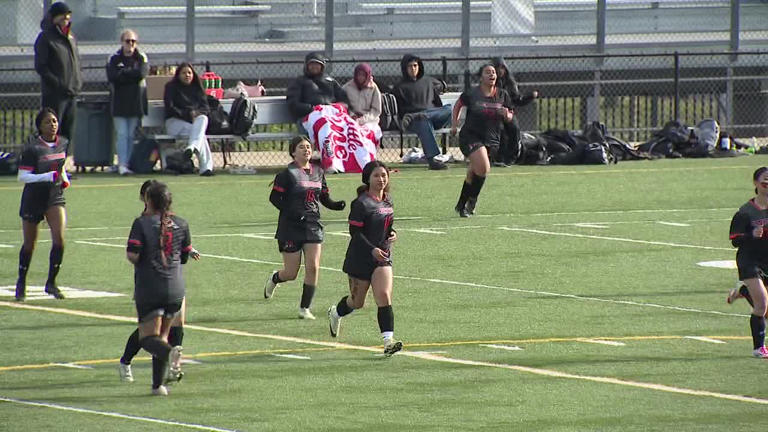 Milwaukee girls soccer team highlights culture, love of the sport