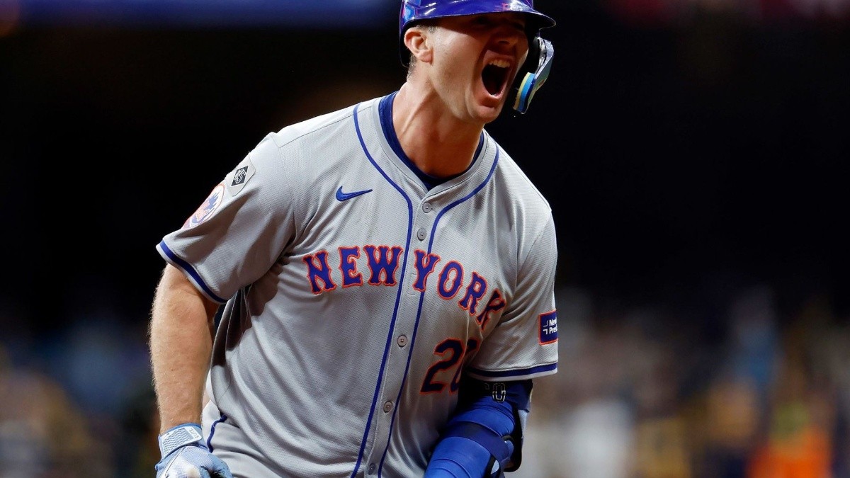 MLB: Pete Alonso surpasses Mets legend to become the franchise's top ...