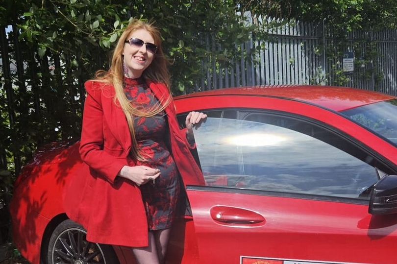 Leeds women praise new female-only taxi firm - but some say 'it shouldn ...