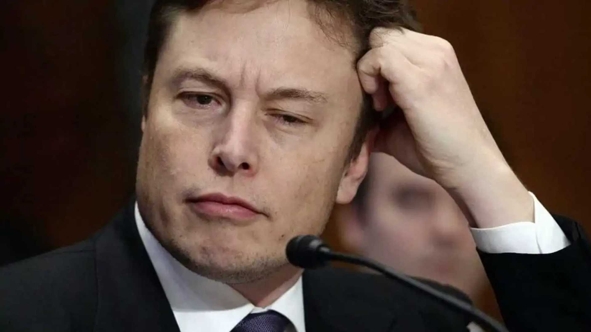 Tesla in crisi: tecnologia FSD sotto accusa e brand in caduta libera